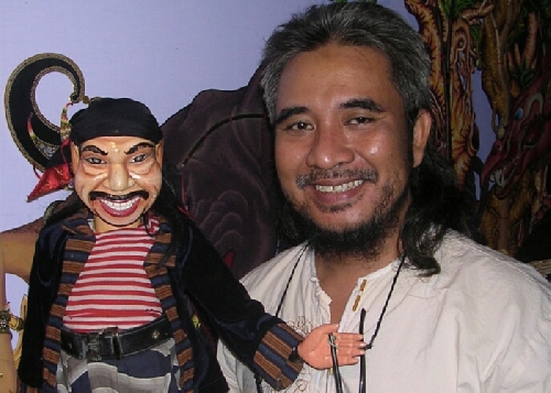 Authenticity | Ki Enthus Susmono: Dalang Edan dan Semangat Perlawanan